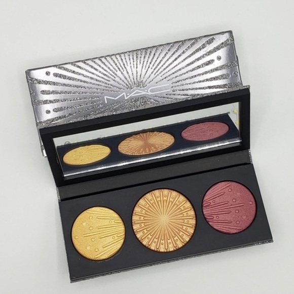 MAC Cosmetics | Makeup | Mac Flashing Ice Extra Dimension Skinfinish ...